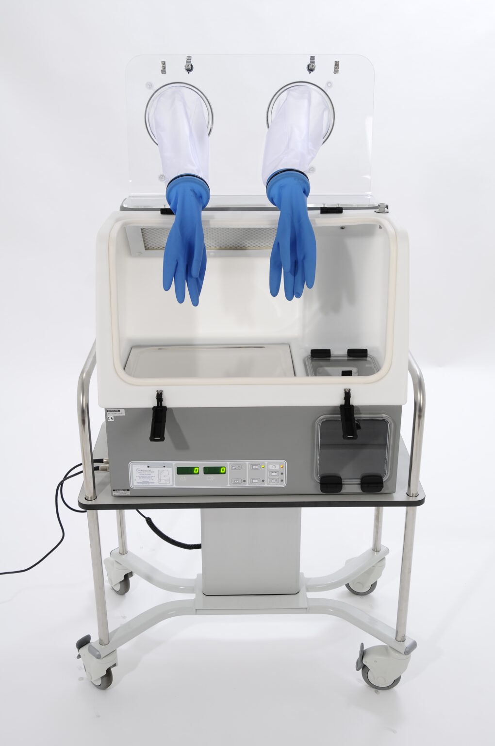 Portable Compliant Isolators | Pharmacy Isolators | LAFtech | Aus & NZ